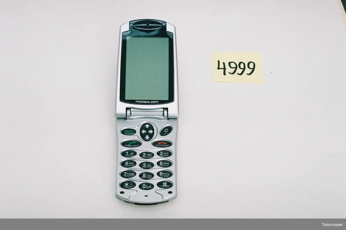 Mobiltelefon - Norsk Teknisk Museum / DigitaltMuseum