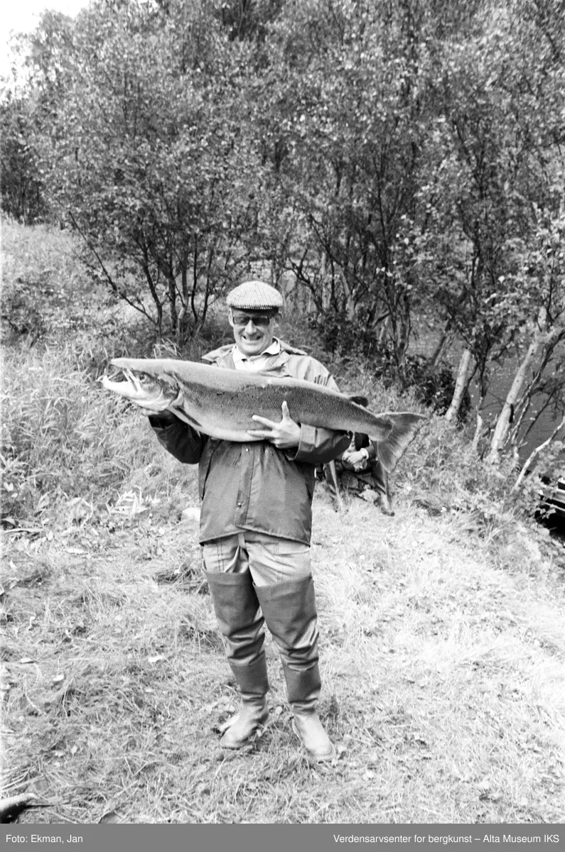 Fangst med person(er). - Verdensarvsenter for bergkunst – Alta Museum ...