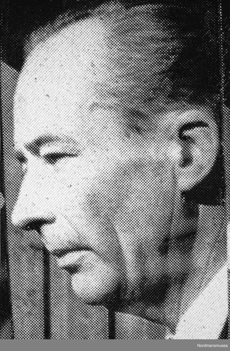 William Dall var skipsmegler og oljekonsulent. Han levde mellom 1913 og ...