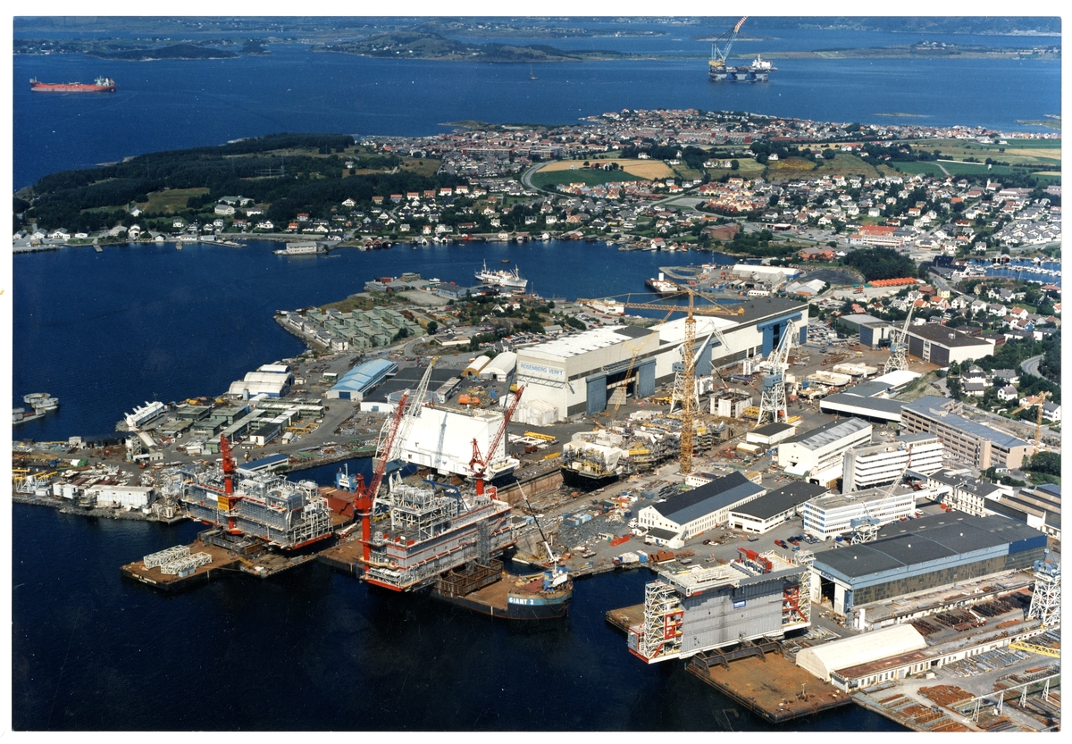 Moduler til Heidrun er under bygging ved Rosenberg Verft i Stavanger ...