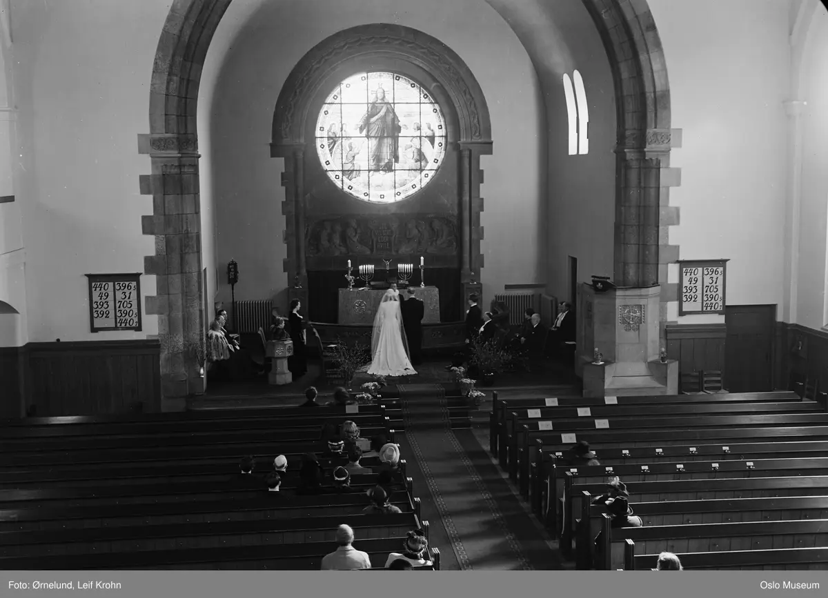 Bryllup i Frogner kirke. - Oslo Museum / DigitaltMuseum