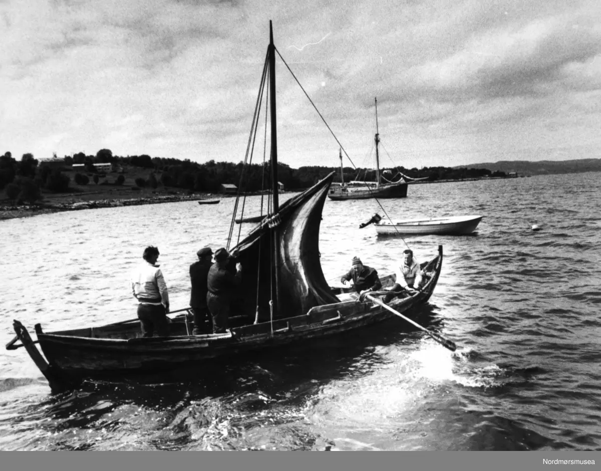 Geitbåt, Fyring, "Skarsgeita" 100 år gammel fra Skarsgrenda i Aure. Fem ...