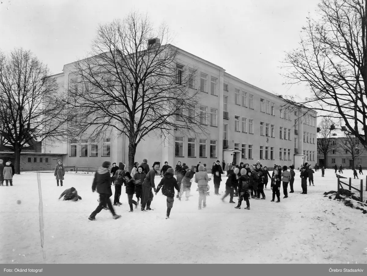 Vasaskolan, 1950-tal - Örebro Stadsarkiv / DigitaltMuseum