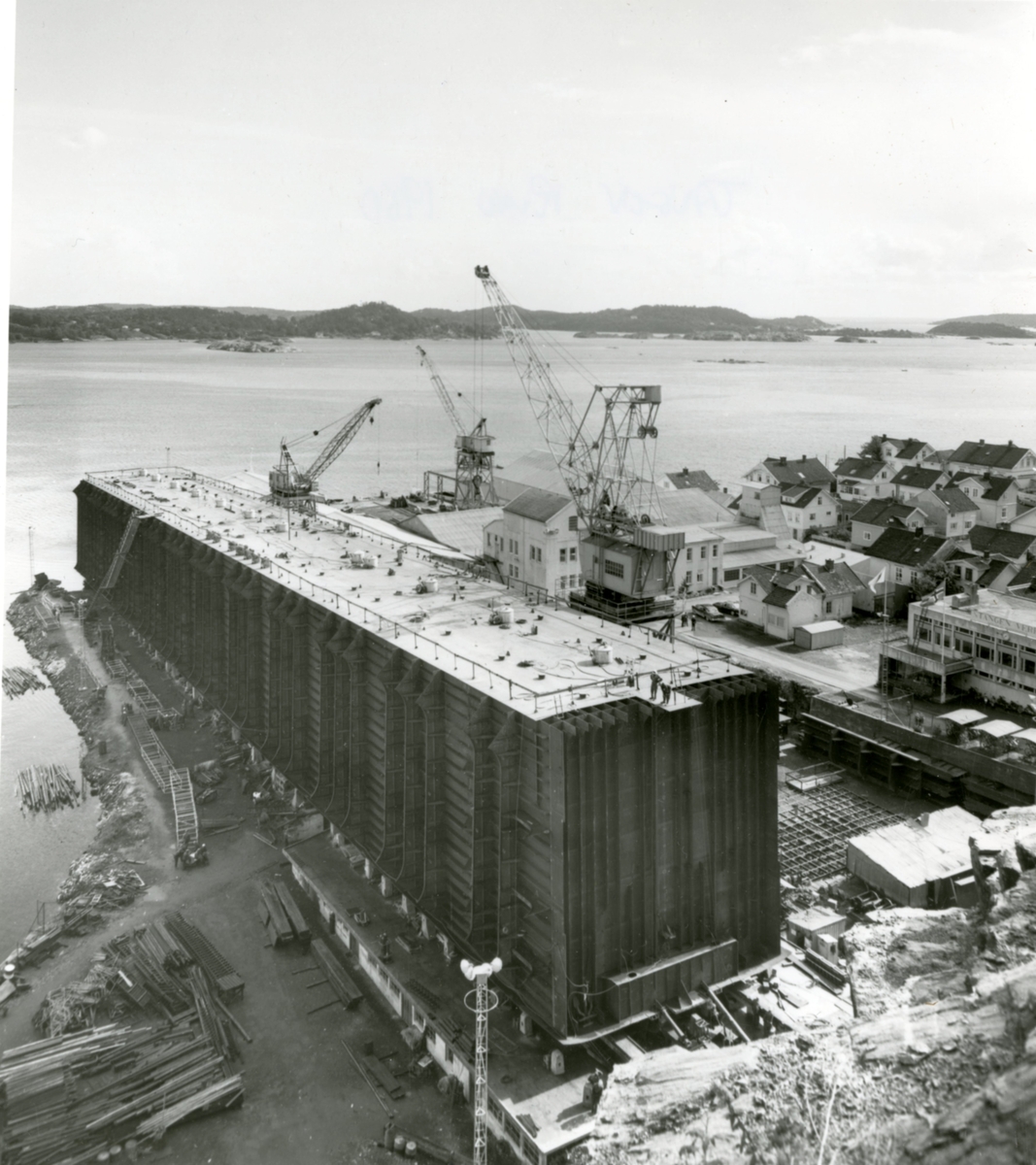 Beddinga på Tangen Verft. Nybygg startet 1962. - Telemark museum ...