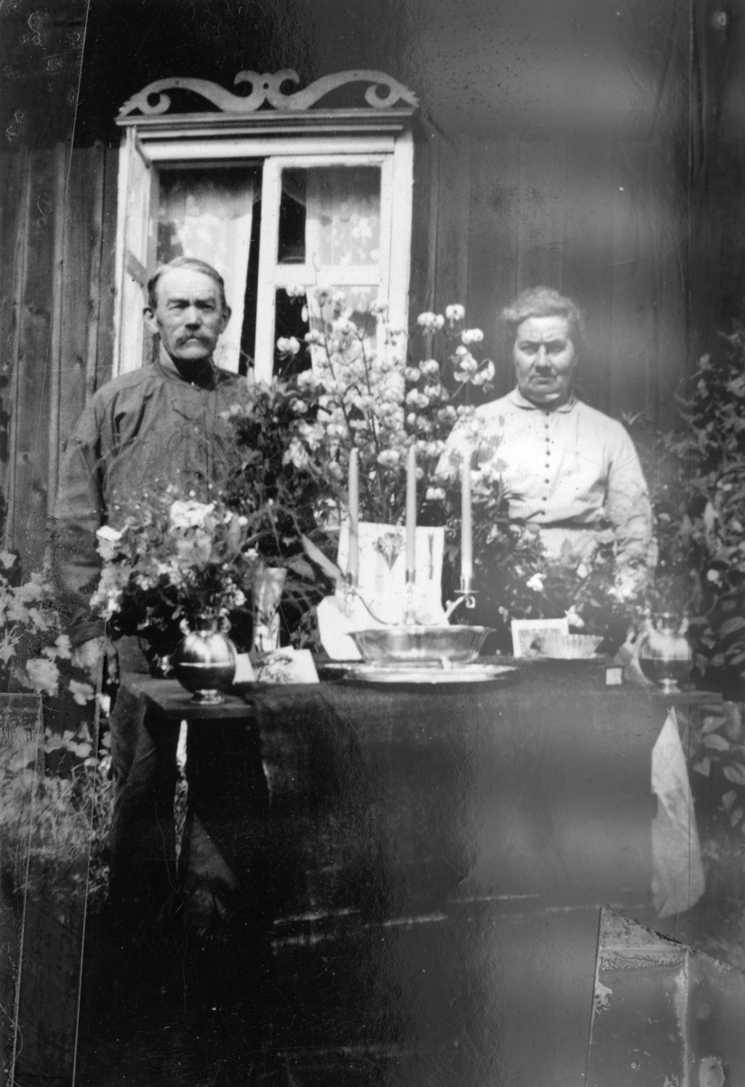 Erik och Maria Gustavsson - Västergötlands museum / DigitaltMuseum