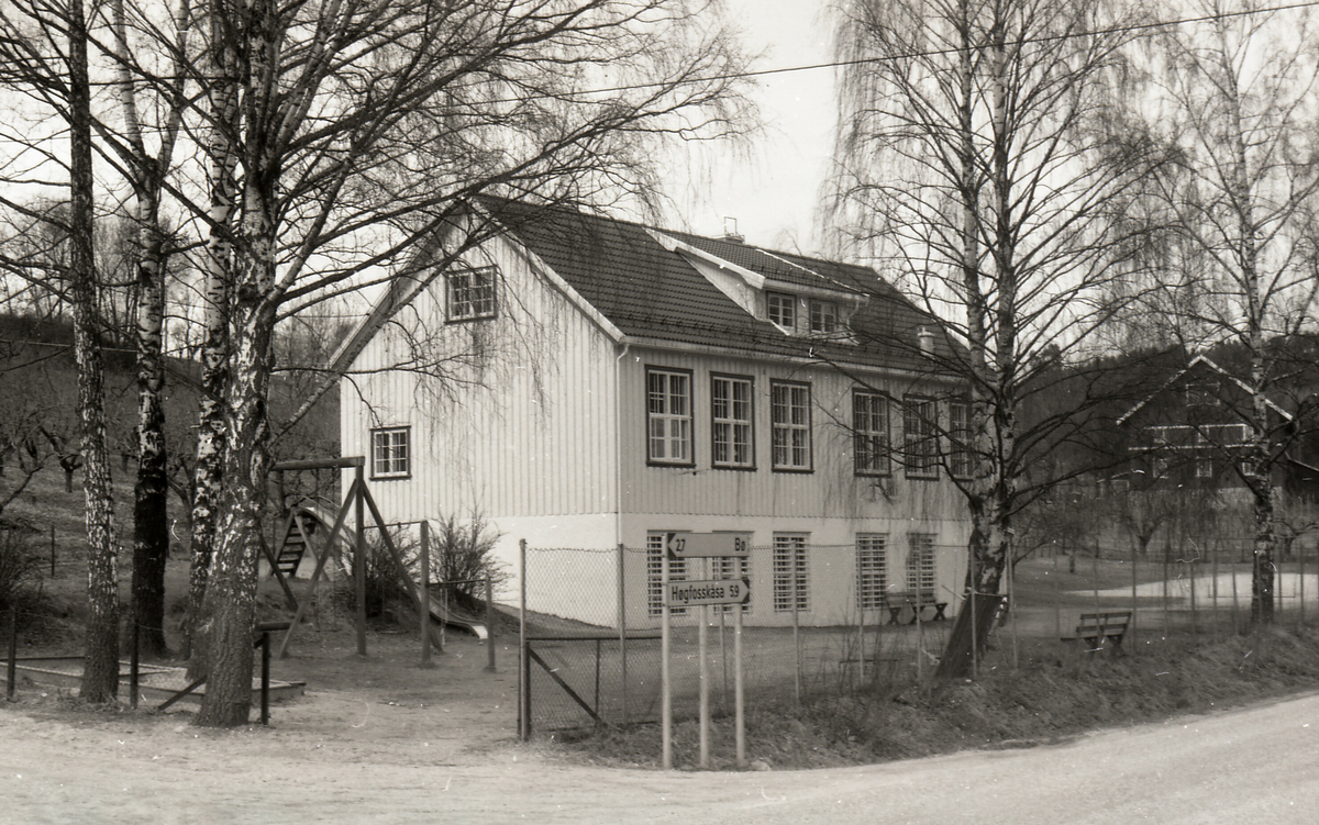 Tre bilde av Valen skule - Bø Museum / DigitaltMuseum