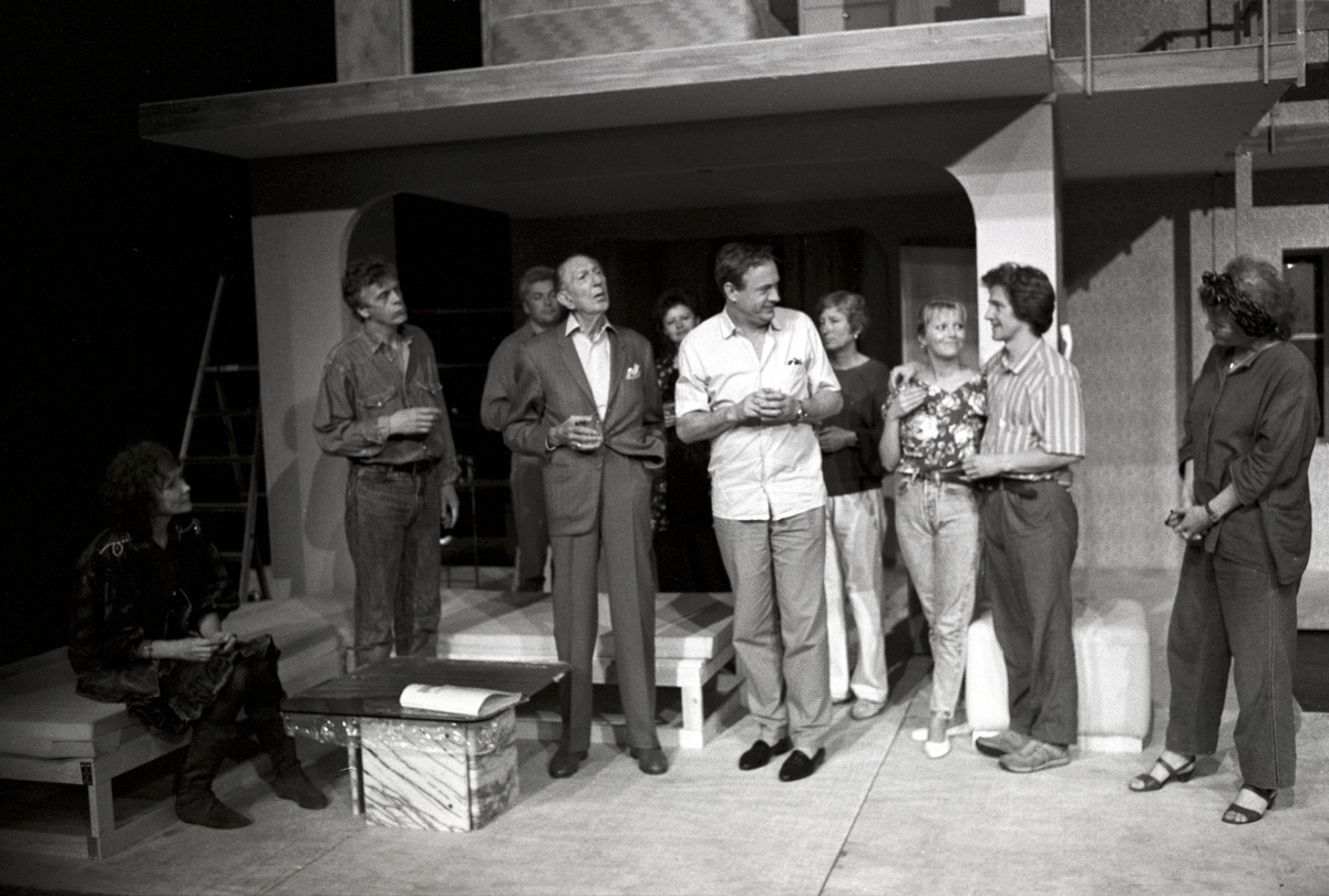 Monki Bisniss. Nationaltheateret - DEXTRA Photo / DigitaltMuseum