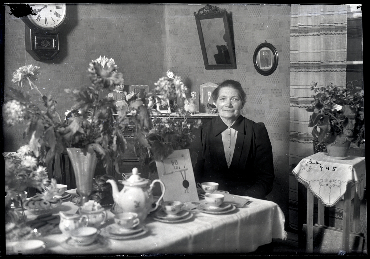 Emma Ekman fyller 60 år - Västergötlands museum / DigitaltMuseum