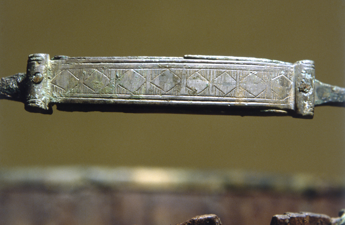 Arkeologiske gjenstandsfoto - Universitetsmuseet i Bergen, Fotobasen ...