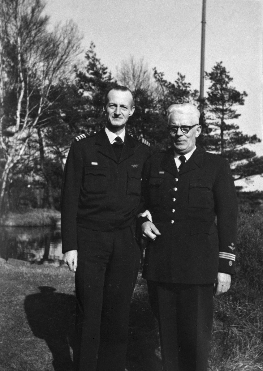 Porträttfoto av C. Gunnar Hammarén och Ivar Carlsson, 1940-1950-tal ...