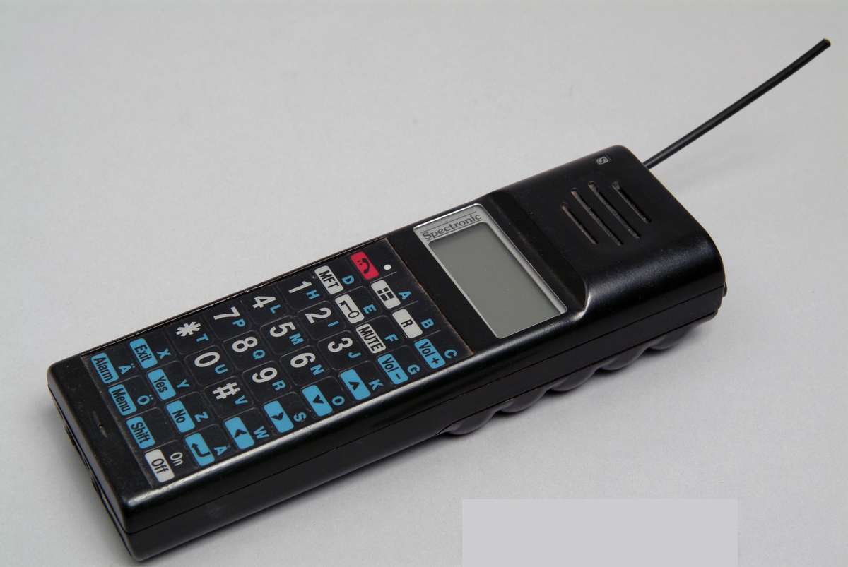 Mobiltelefon - Tekniska museet / DigitaltMuseum