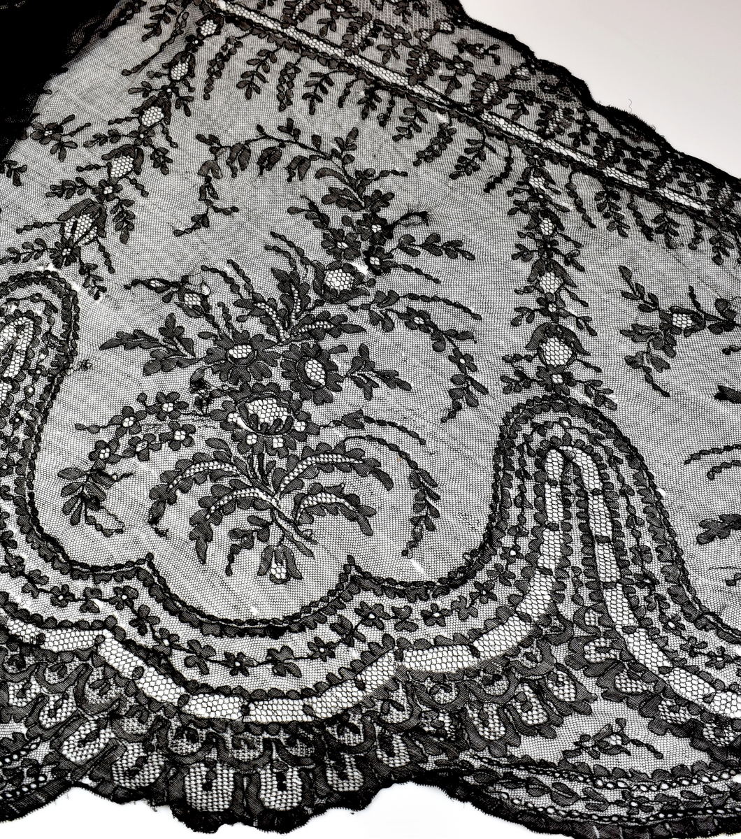 Sjal - Västmanlands läns museum / DigitaltMuseum