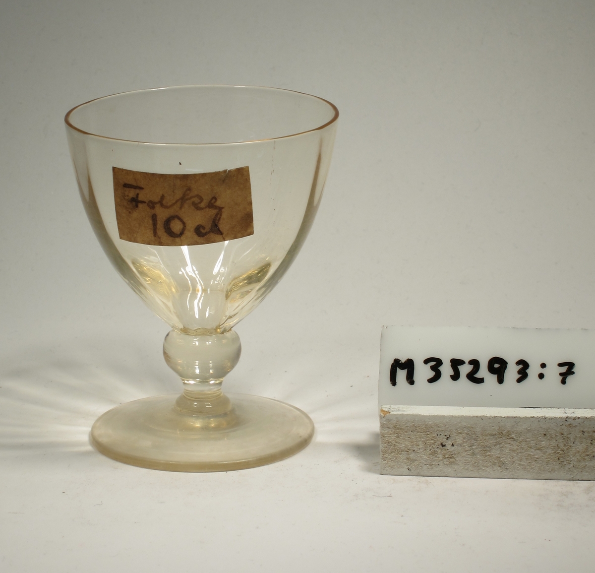 Vinglas - Kulturparken Småland / Smålands museum / DigitaltMuseum