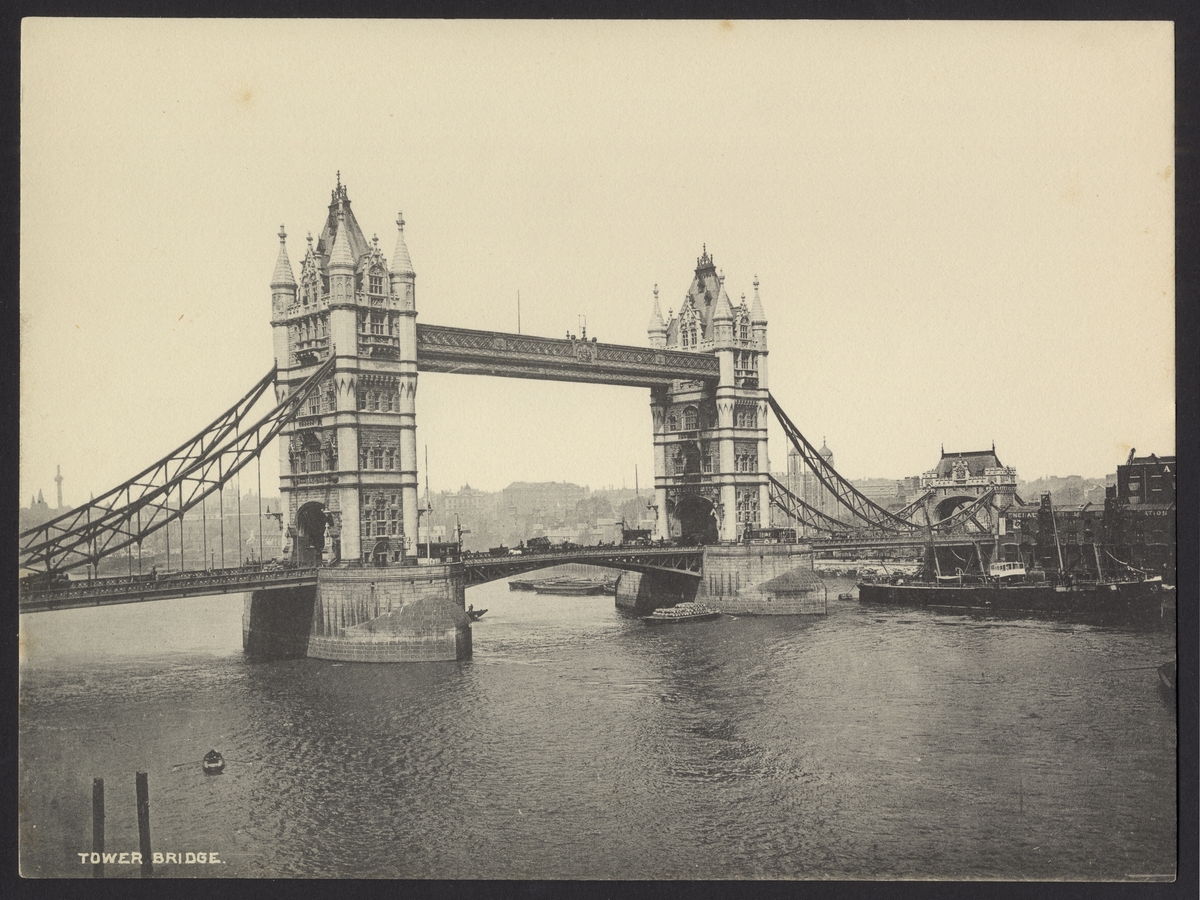 Tower Bridge - Marinmuseum / DigitaltMuseum