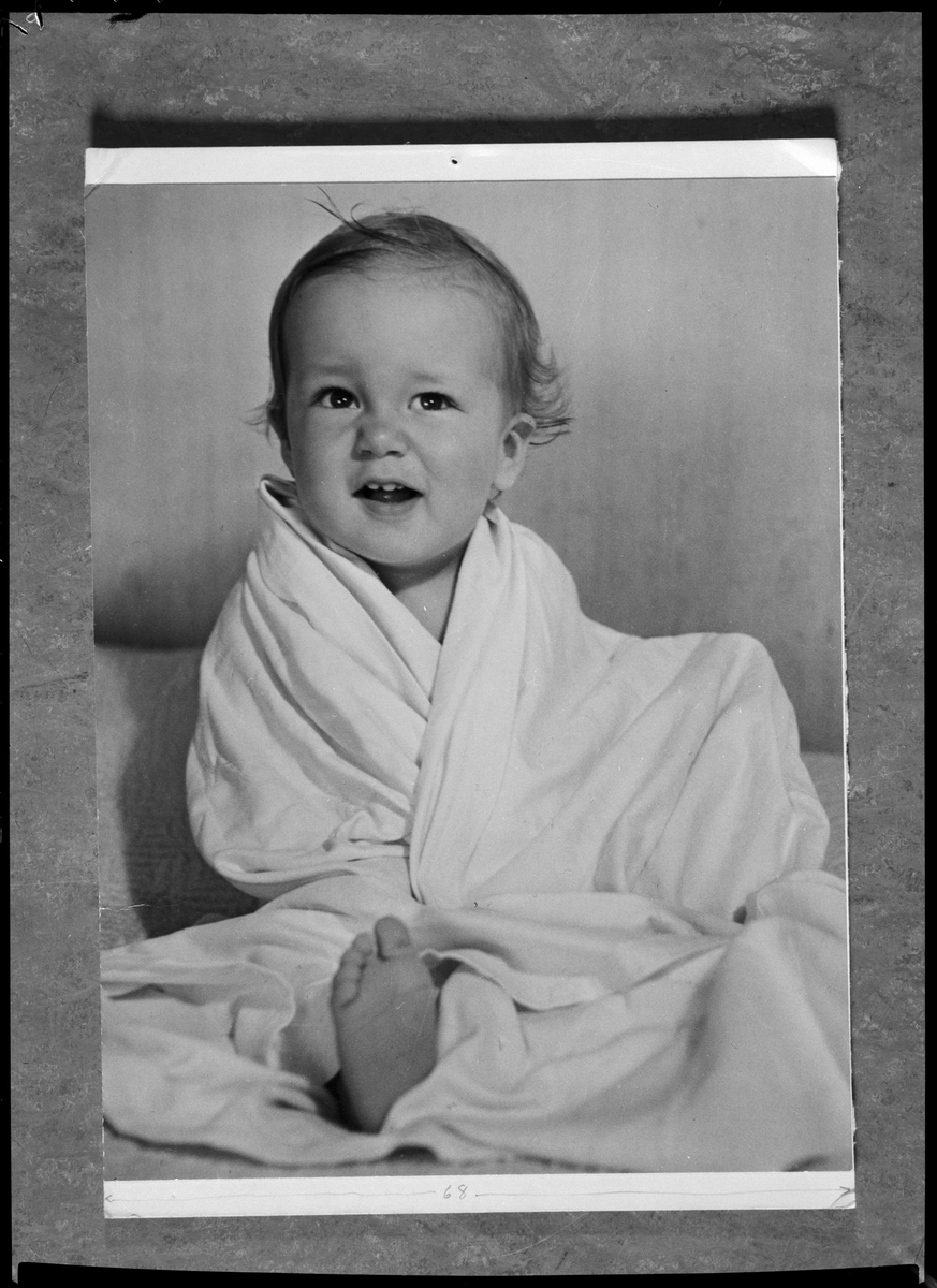 LITET BARN - ArkDes / DigitaltMuseum