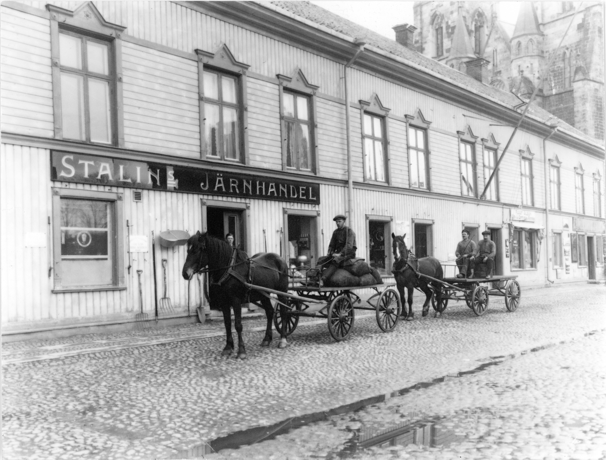 Dåtida bilder-historiska bilder på elskåp i Skara - Västergötlands ...