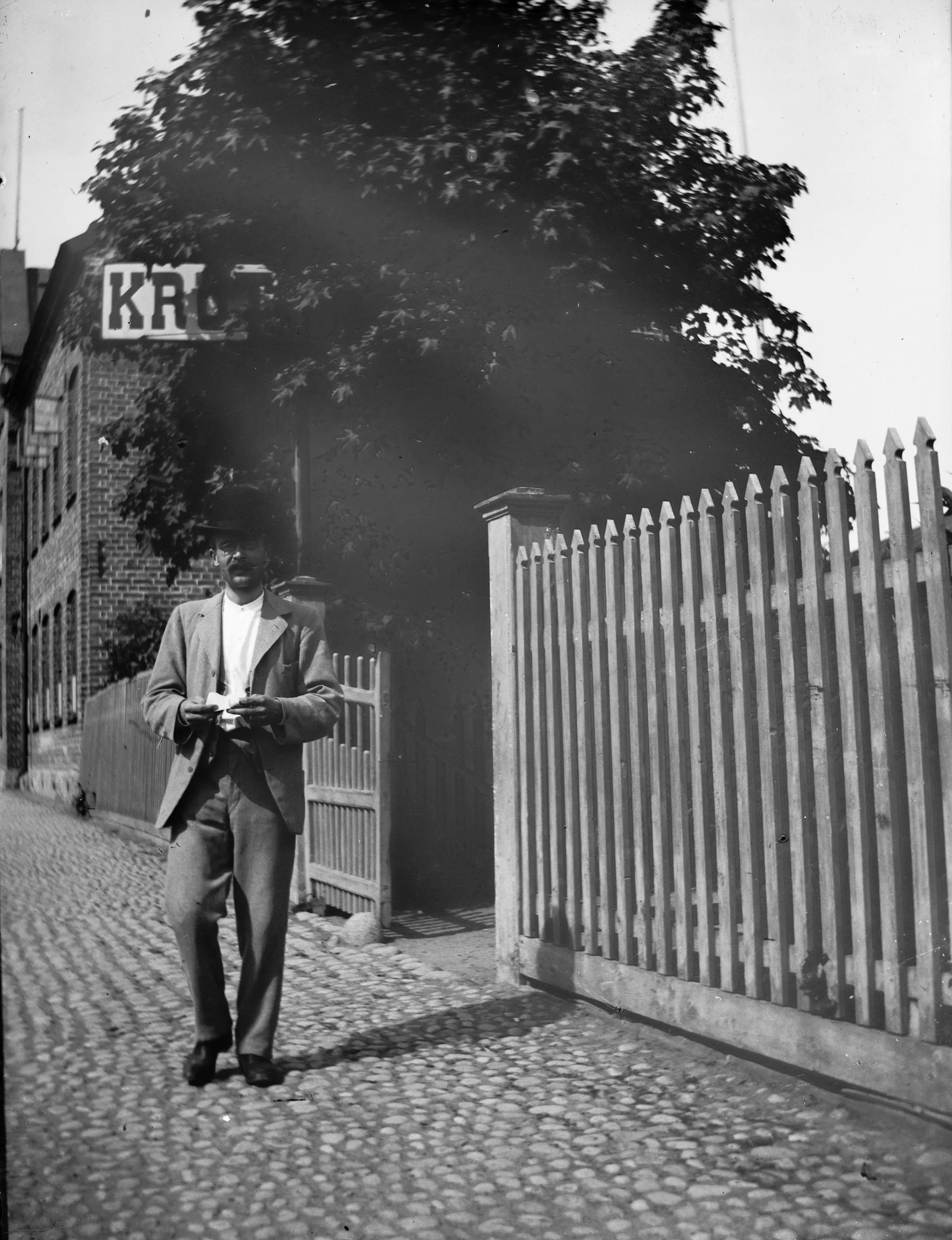 Ingenjör Ernst Engstrand, Svartbäcksgatan 37, kvarteret Edda, Uppsala ...