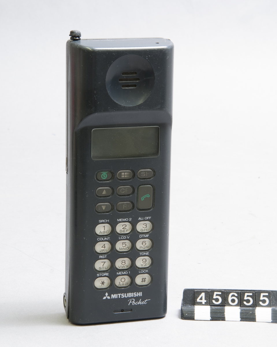 Mobiltelefon - Tekniska museet / DigitaltMuseum