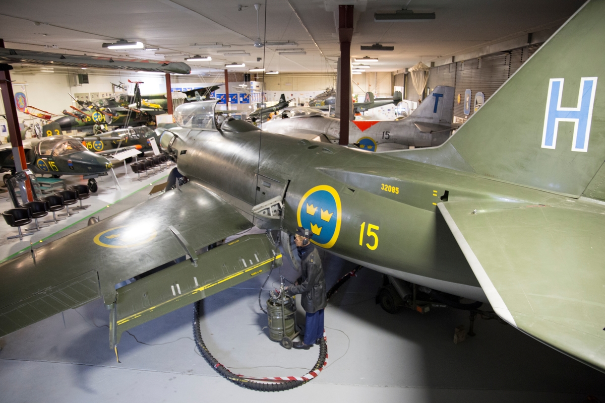Flygplan - Flygvapenmuseum / DigitaltMuseum