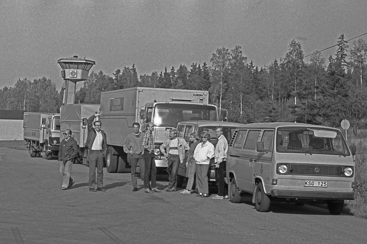 Övningskörning på halkbana. Gillinge? - Postmuseum / DigitaltMuseum