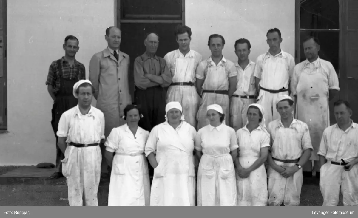 Meieripersonalet, staben på Levanger Meieri - Levanger Fotomuseum ...