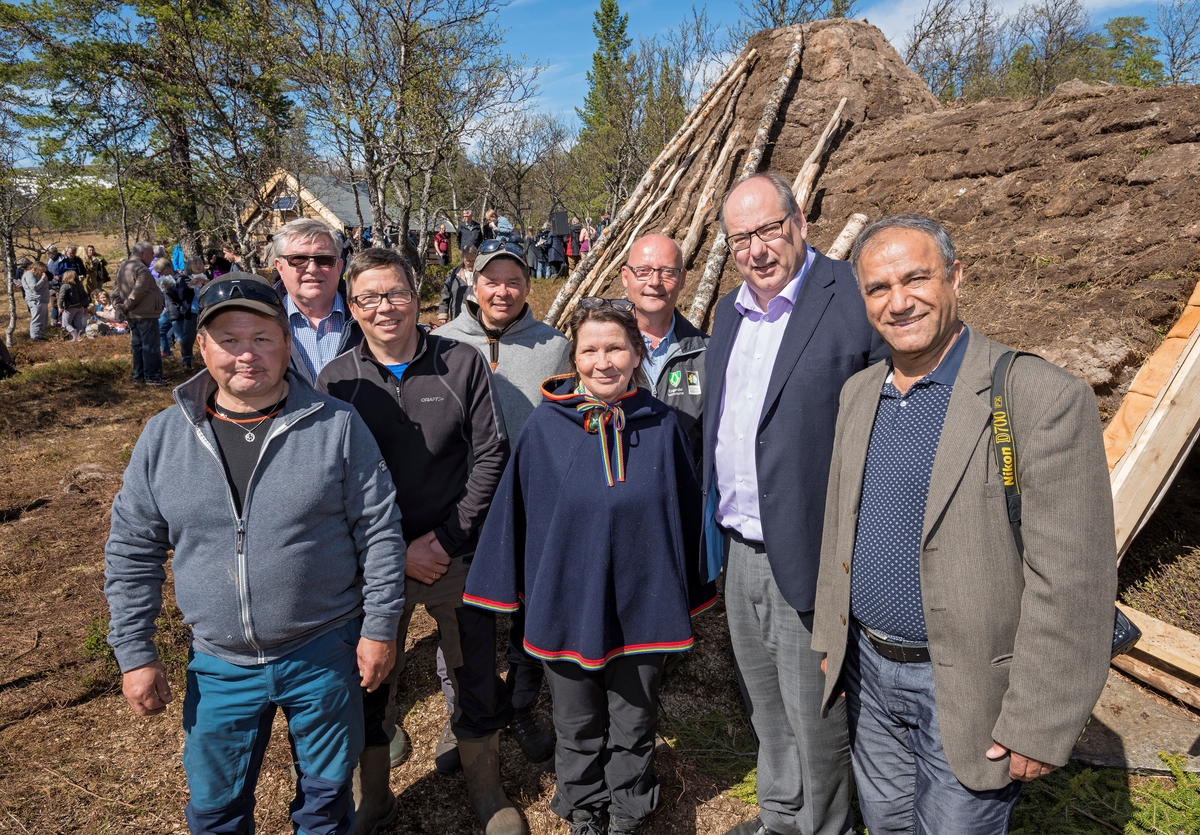 Åpning av Daniel Mortensons vinterboplass ved Kjerran på Valdalsfjellet ...