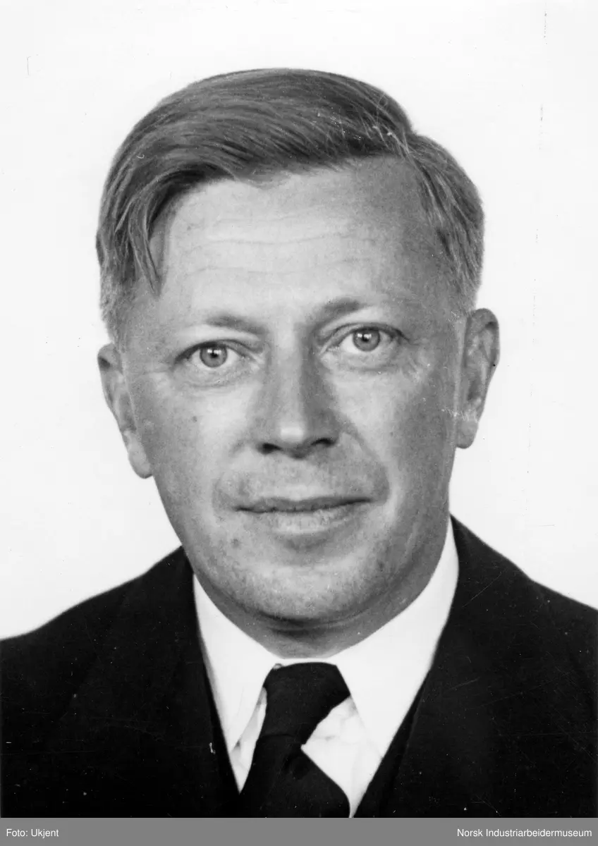 Portrett Leif Tronstad - Norsk Industriarbeidermuseum / DigitaltMuseum