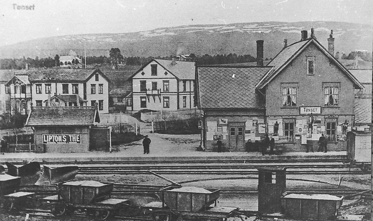 Bebyggelse, Tynset Stasjon - Anno Musea i Nord-Østerdalen / DigitaltMuseum