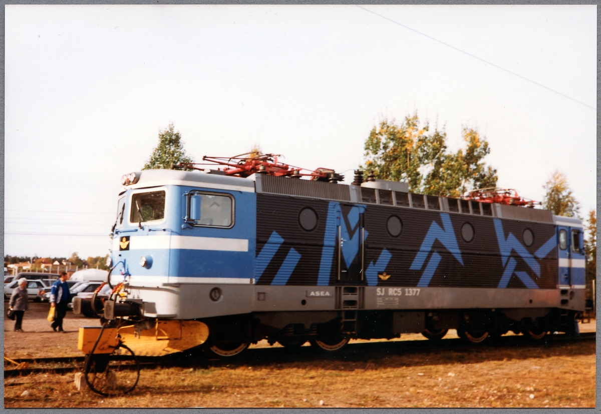 Statens Järnvägar, SJ Rc5 1377. - Järnvägsmuseet / DigitaltMuseum
