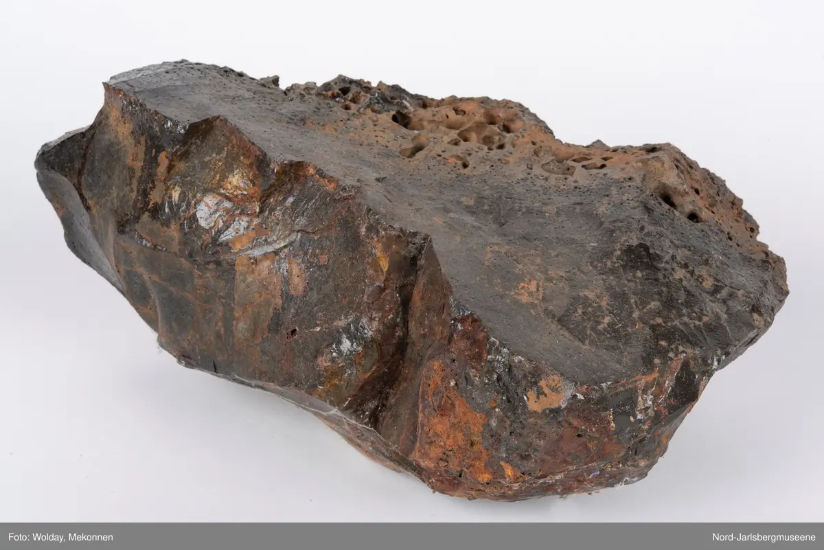 Slagg - Jernverket Eidsfoss / DigitaltMuseum