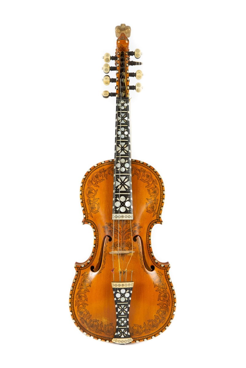 Hardingfele - Valdres Folkemuseum / DigitaltMuseum