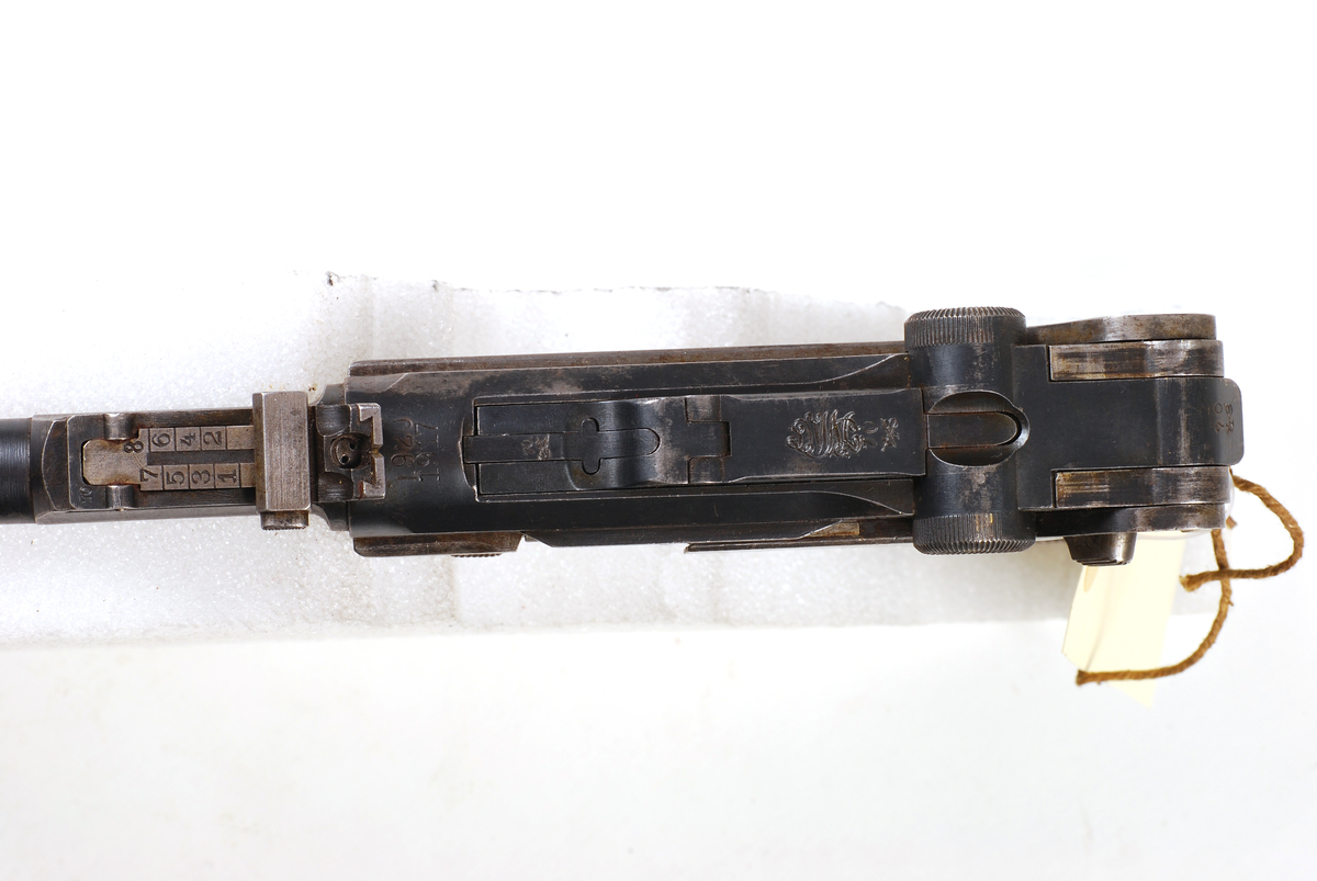 Pistol 9 mm Luger Lange pistol 08 - Forsvarets museer / DigitaltMuseum