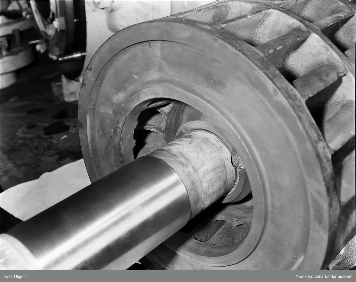 Korrosjon på "Nash" klorkompressor, type 125 C, i B 111. Rotor ...