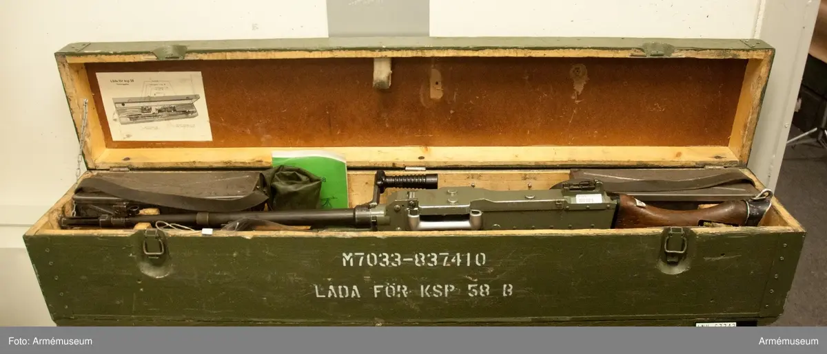 Kulspruta m/1958 B - Armémuseum / DigitaltMuseum