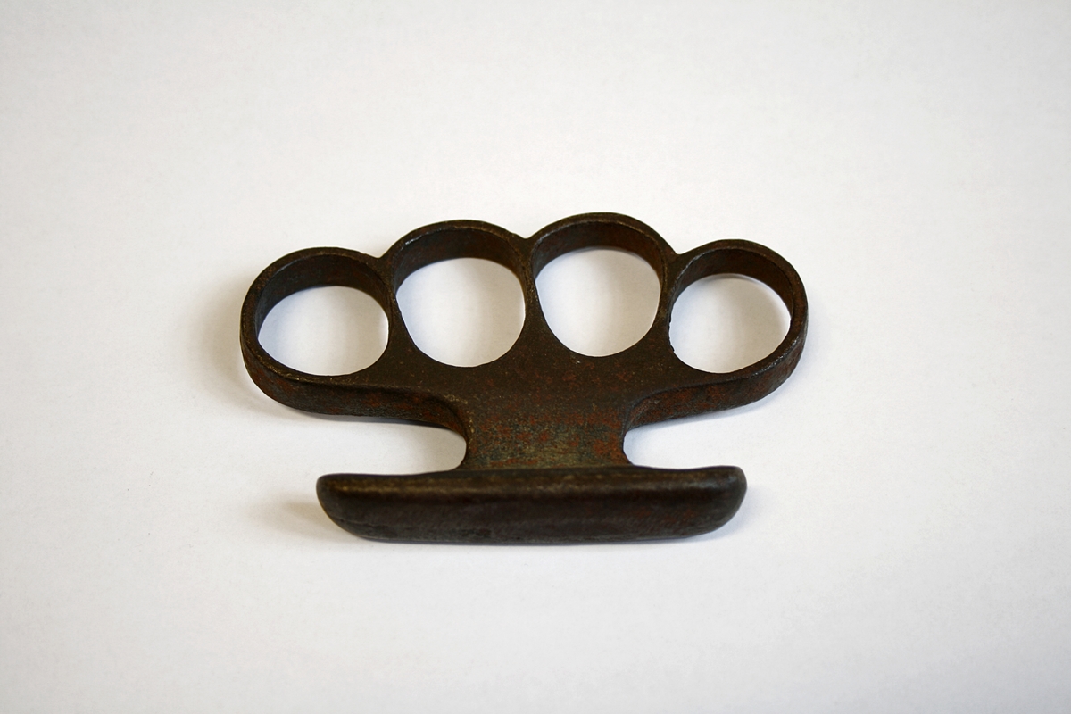 Knokejern - Justismuseet / DigitaltMuseum