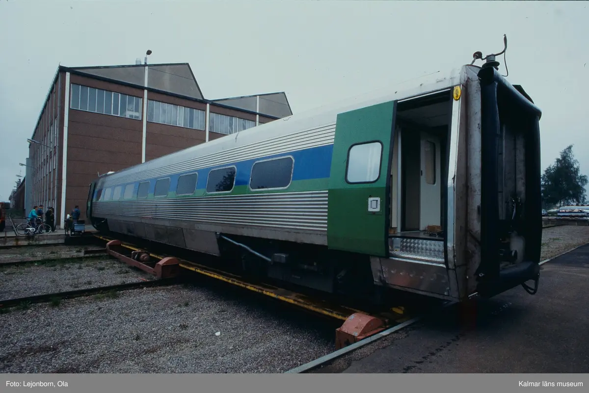 Kalmar Verkstad AB ( KVAB ) Tillverkning av SJs snabbtåg X2000 ...