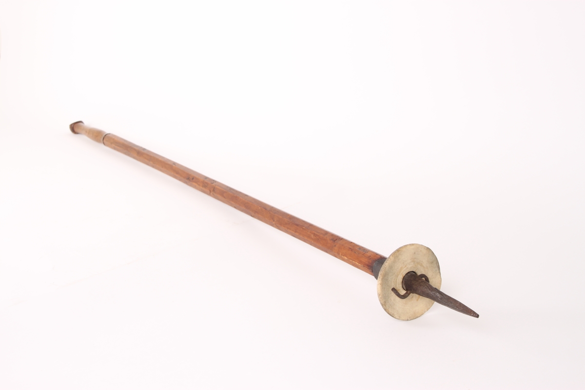 Stav - Skimuseet i Holmenkollen / DigitaltMuseum