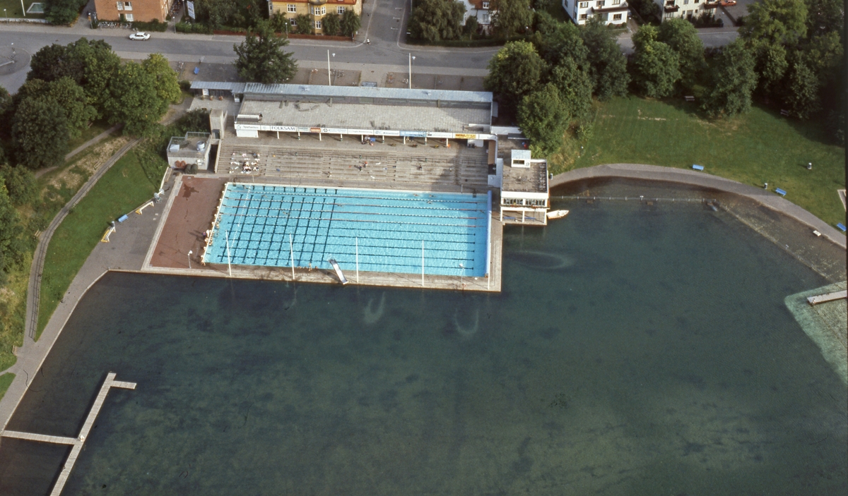 Tinnis år 1980 - Bild Linköping / DigitaltMuseum