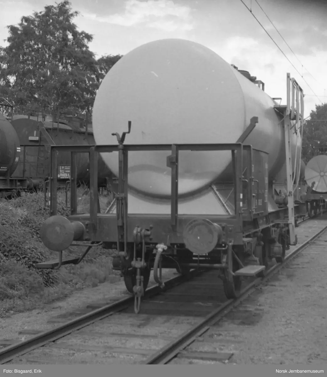 NSB tankvogn litra Q nr. 73028 - Norsk Jernbanemuseum / DigitaltMuseum