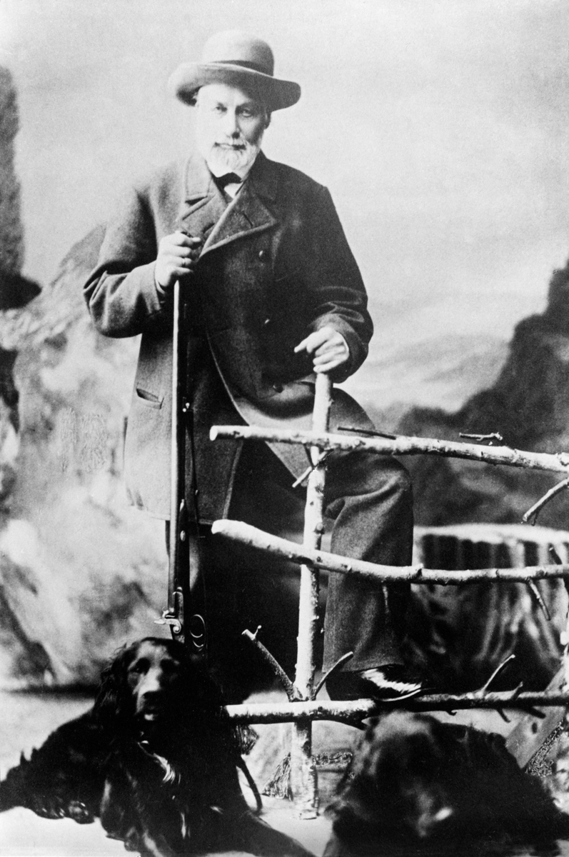 Portrett av forstmannen og jegeren Jacob Bøckmann Barth (1822-1892 ...