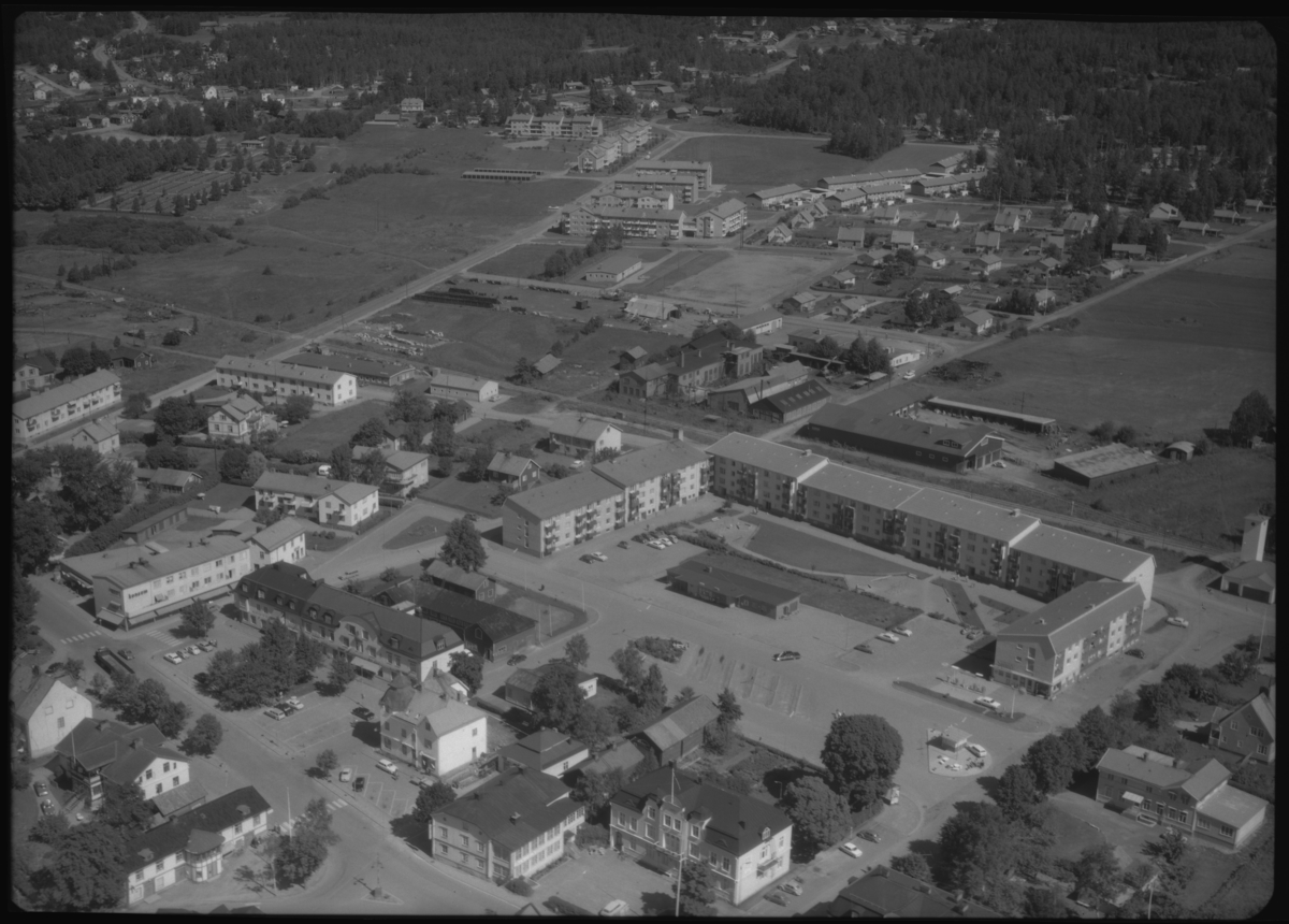 Flygfoto över centrala Norberg. - Västmanlands läns museum / DigitaltMuseum