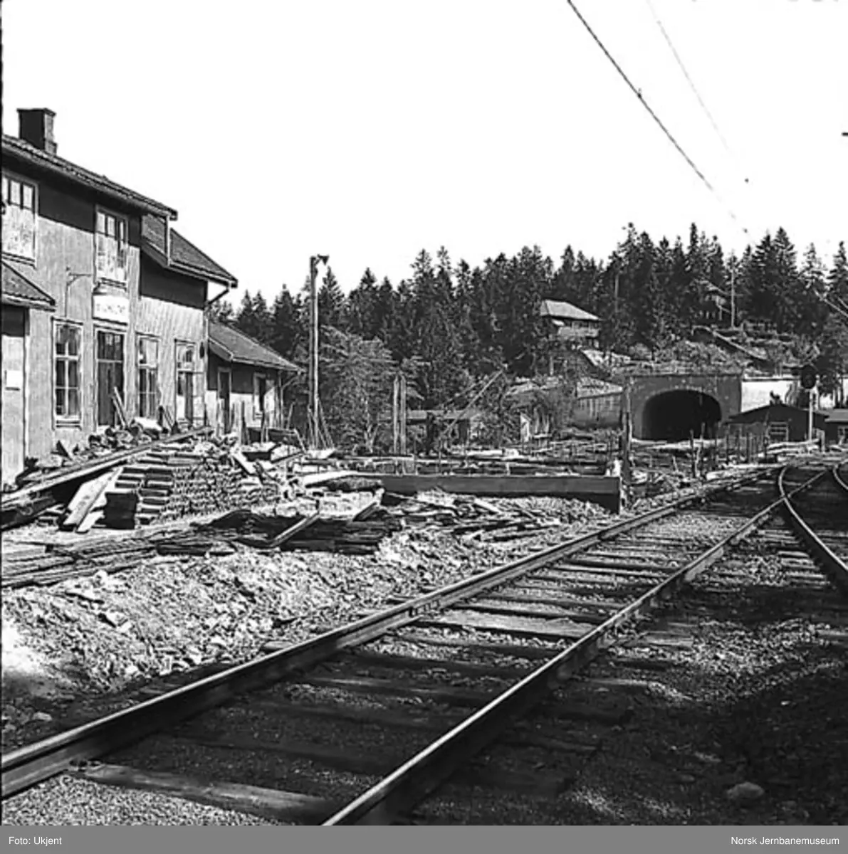 Ombyggingsarbeider på Billingstad stasjon - Norsk Jernbanemuseum ...