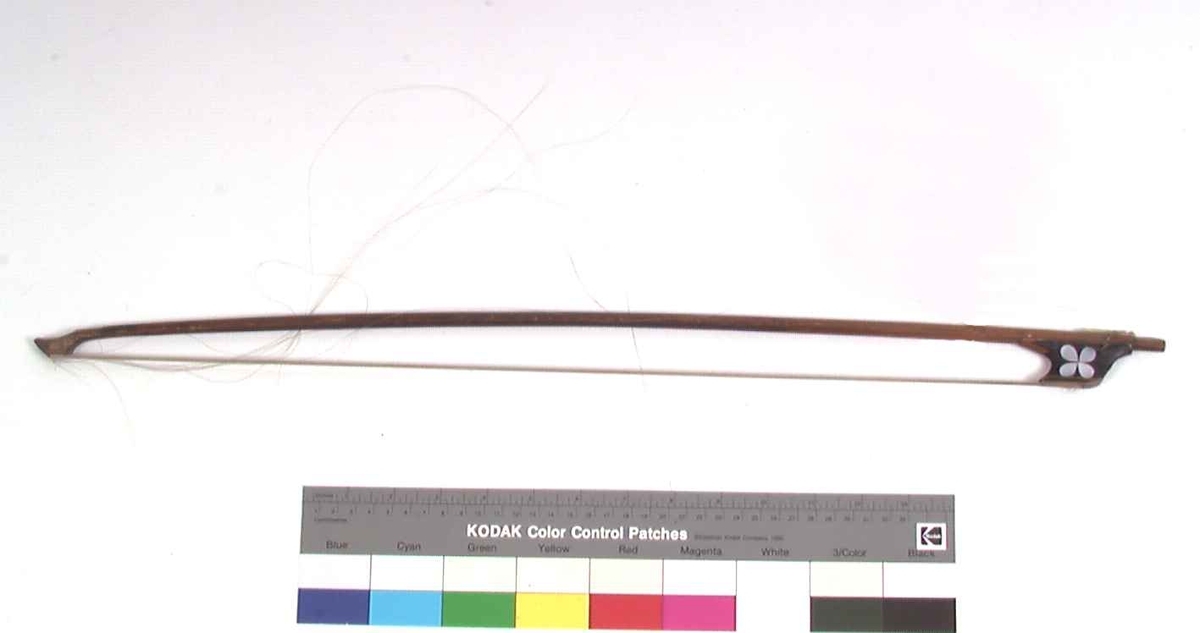 Hardingfele - Norsk Folkemuseum / DigitaltMuseum