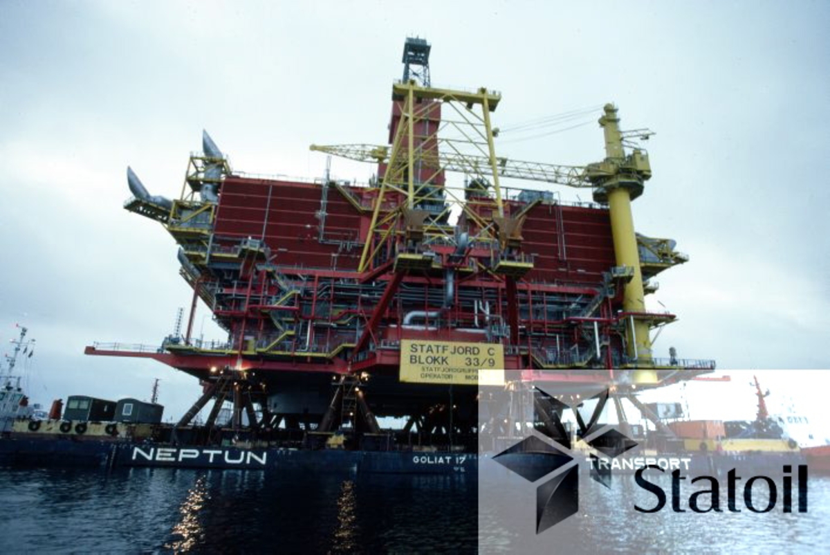 Toppdekket til Statfjord C-plattformen. Dekket og betongunderstellet ble koblet sammen 9 ...