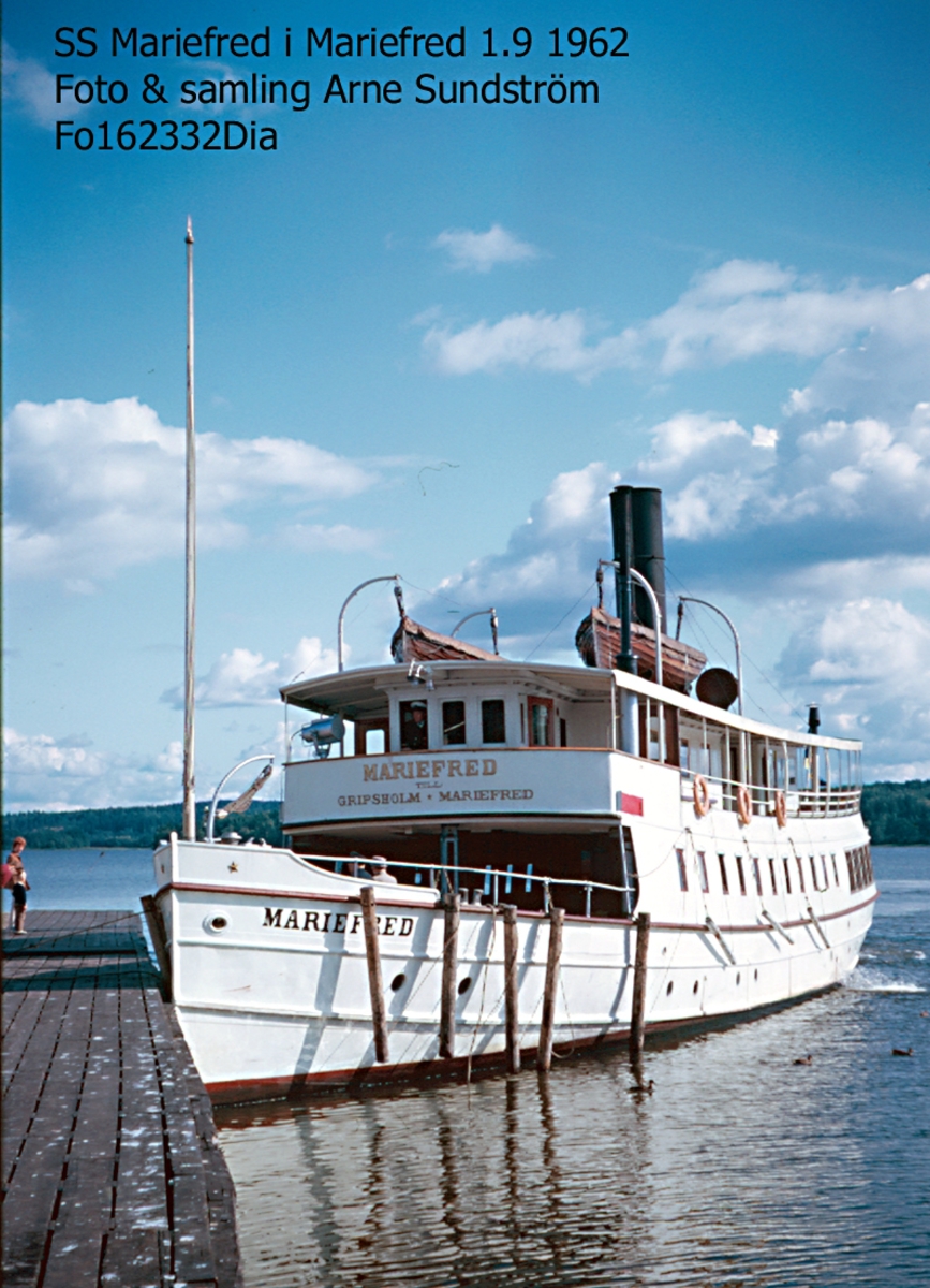 S/S Mariefred vid ångbåtsbryggan i Mariefred - Sjöhistoriska museet ...