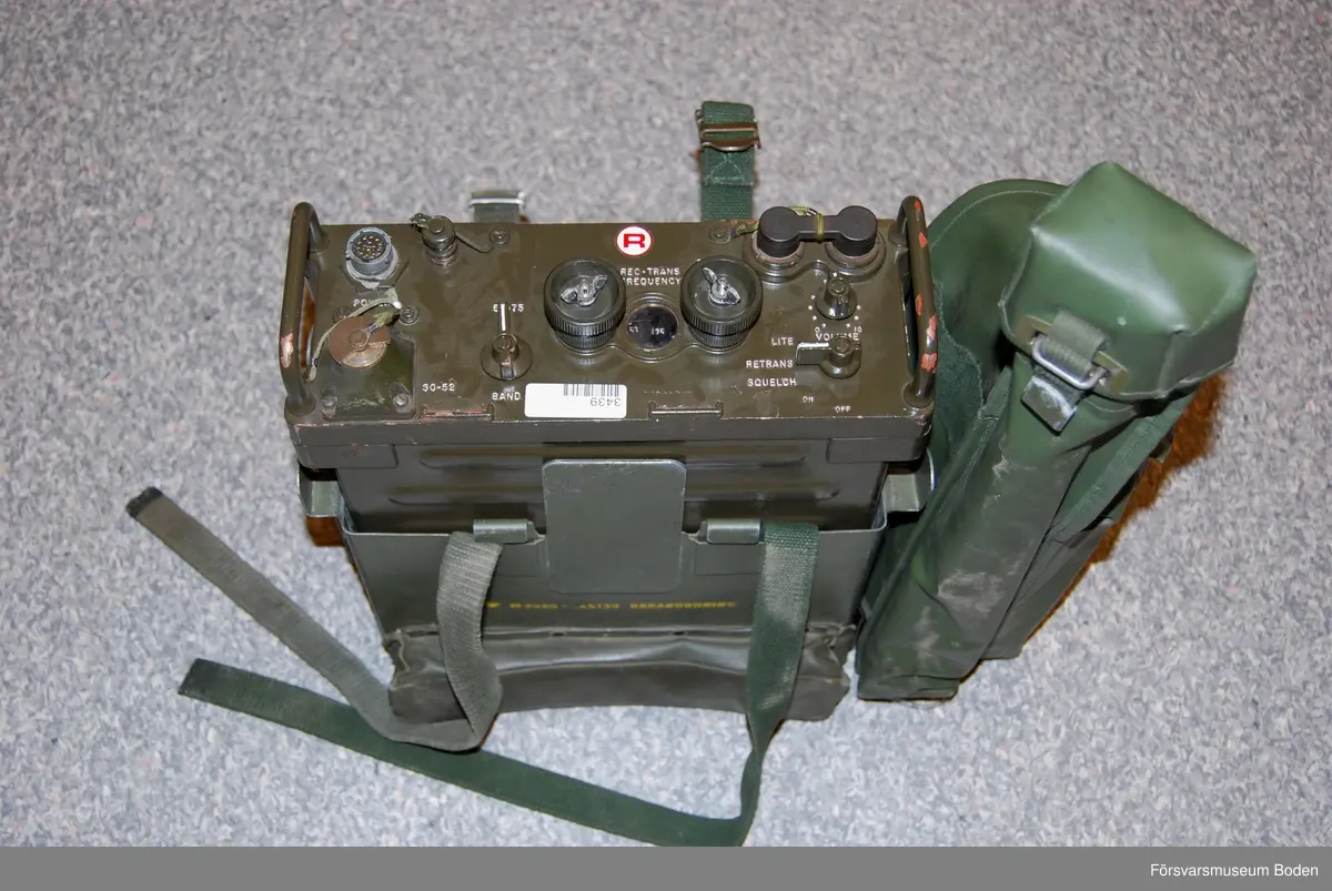 Radiostation 145 MT - Försvarsmuseum Boden / DigitaltMuseum