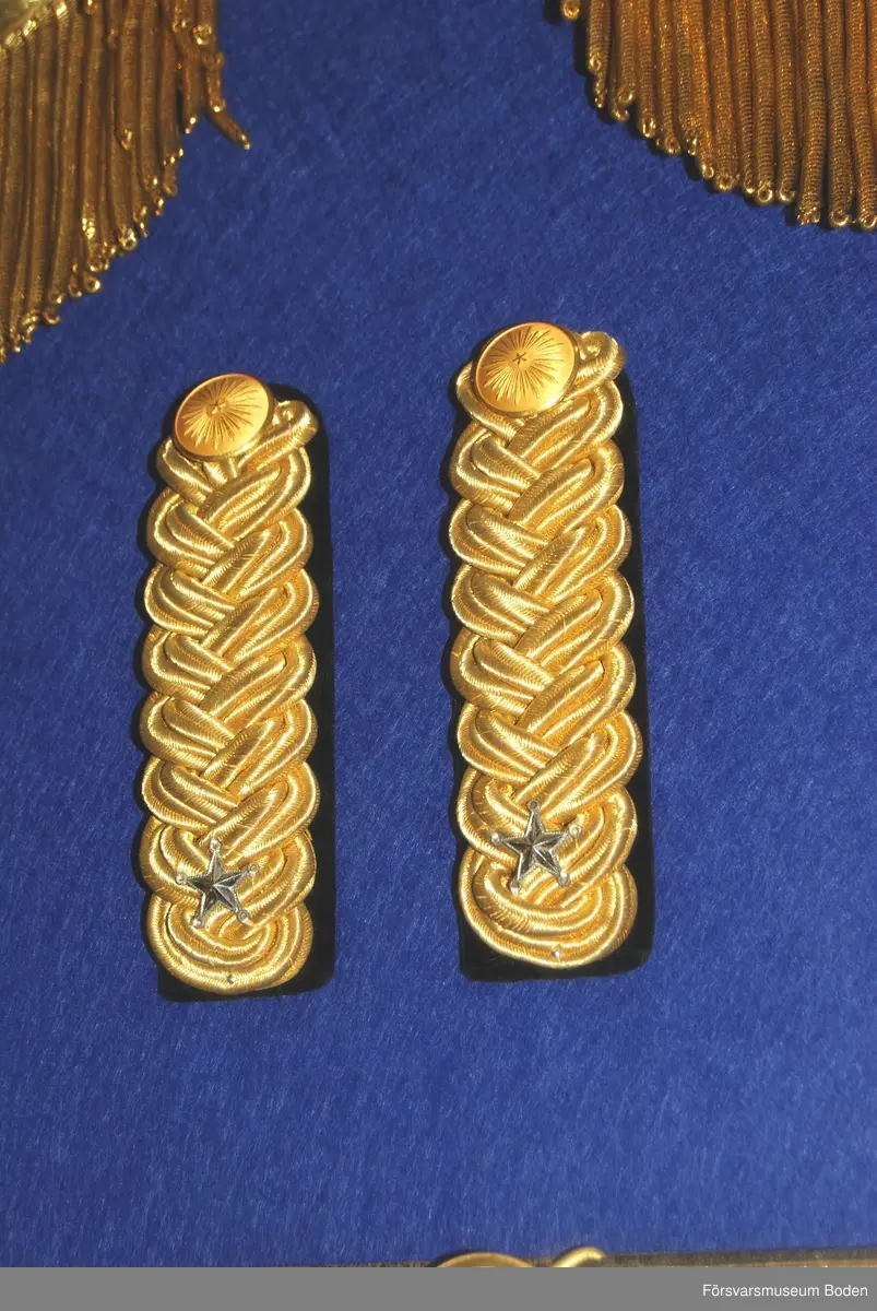 Axelklaff m/1899 - Försvarsmuseum Boden / DigitaltMuseum