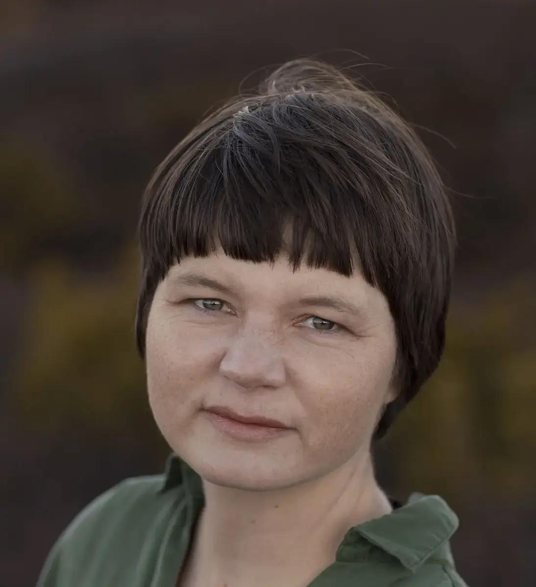 Forfattarane les: Maria Lavik og Guri Sørumgård Botheim - Aasentunet